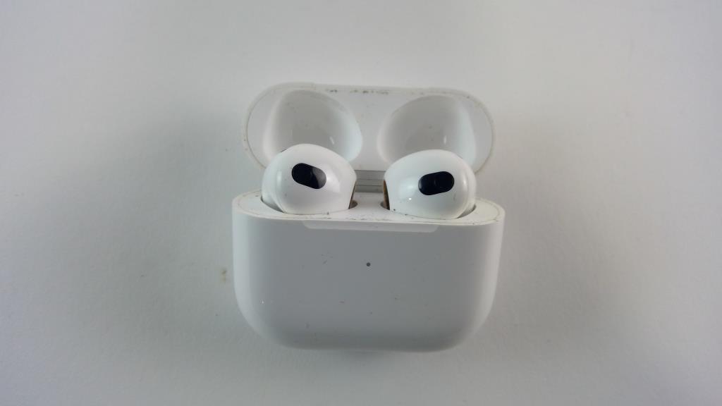 Apple Airpod Pro | Property Room