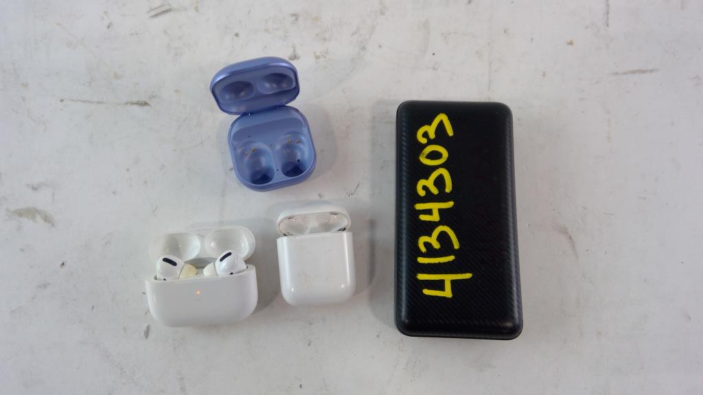 Apple Airpod Pro Headphones And More, 4 Pieces | Property Room