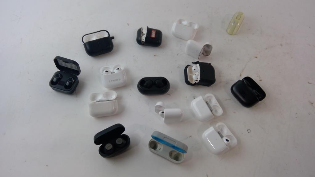 Apple Airpods And More, 5+ Pieces | Property Room