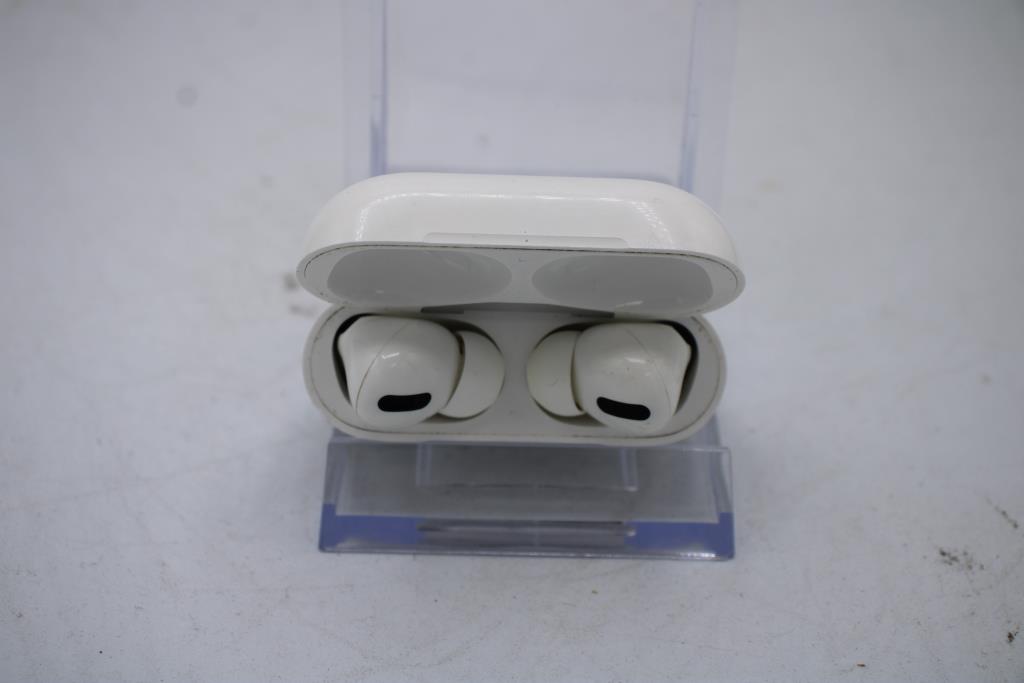 Apple AirPods Pro With Charging Case, A2190 | Property Room