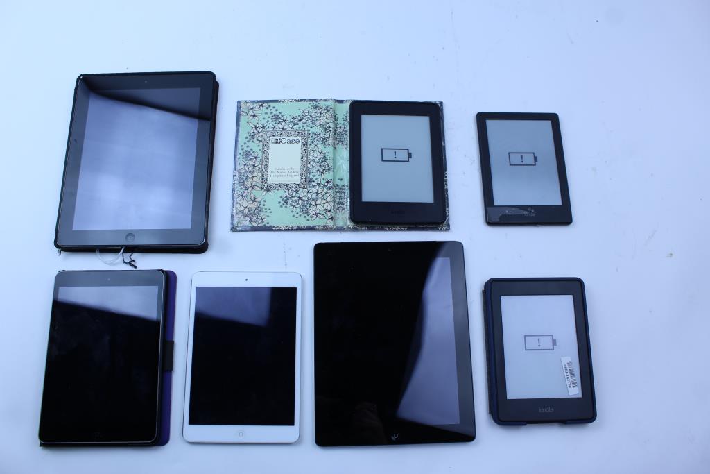 Apple & Amazon Assorted Tablets; 7 Pieces | Property Room