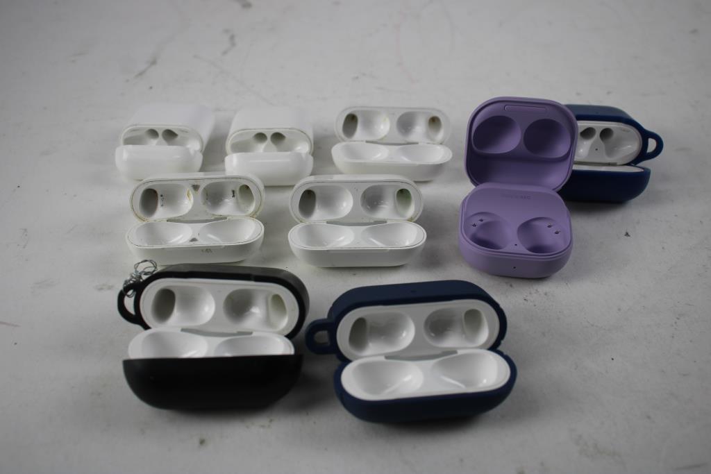 Apple And Samsung Earbud Case Bulk Lot, 9 Pieces | Property Room