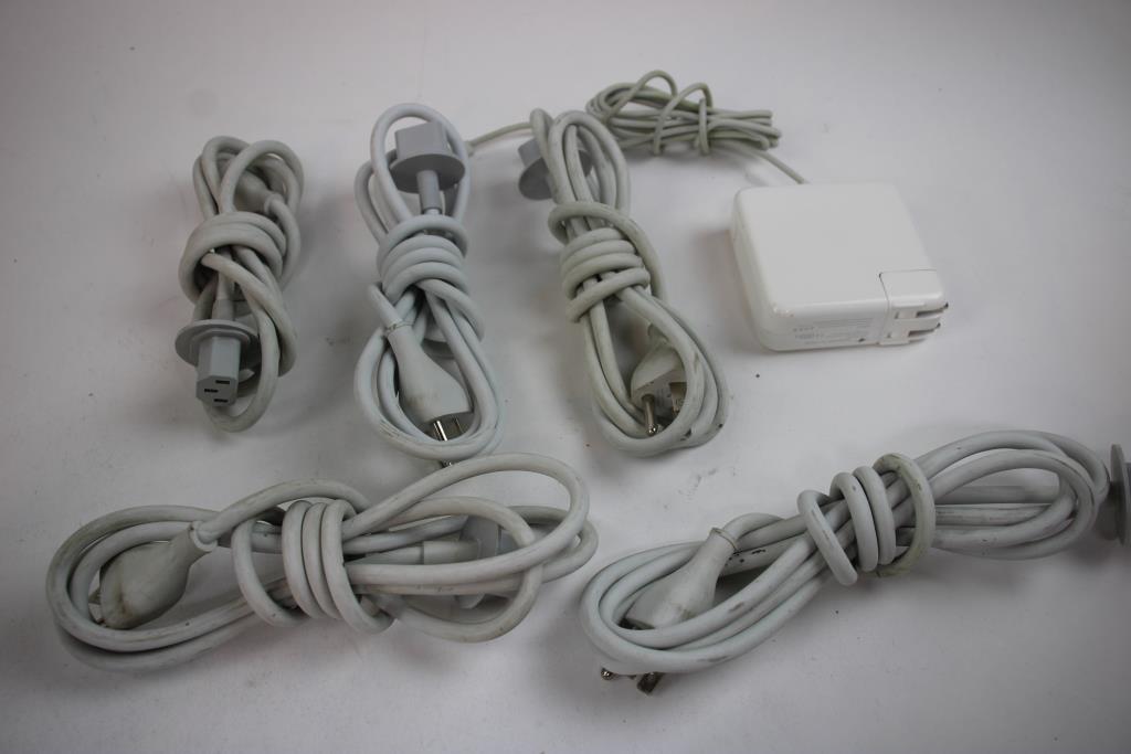 Apple Computer Chargers And Extension Cords, 17 Pieces | Property Room