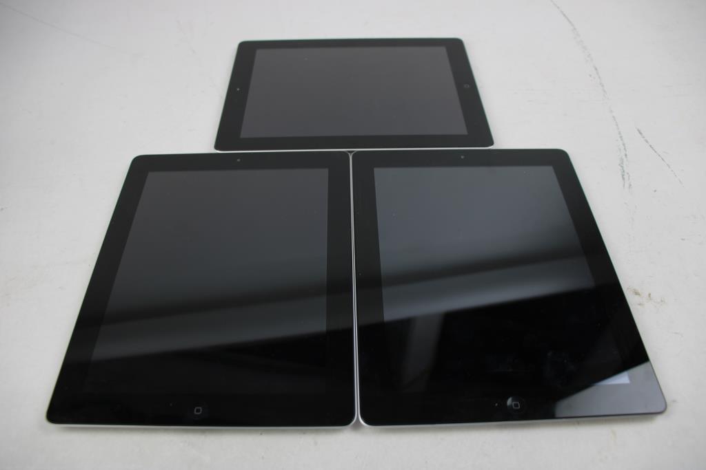 Apple IPad 16GB 2nd Gen, 3 Tablets | Property Room