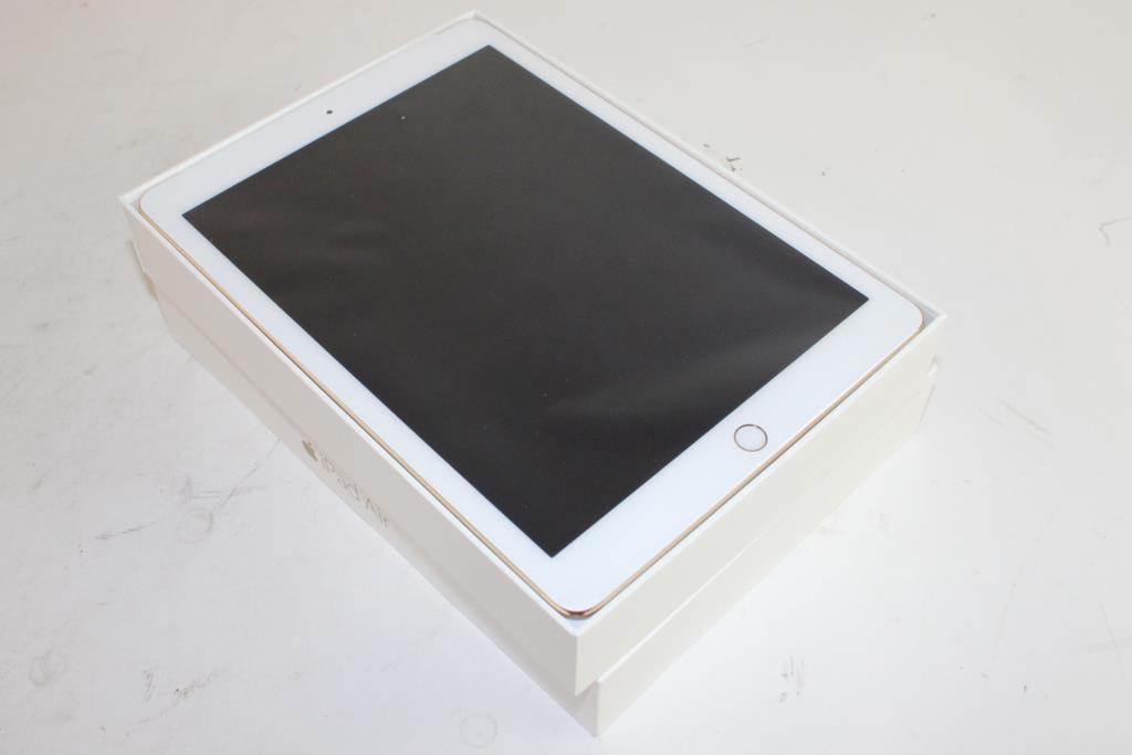 Apple IPad Air 128GB 2nd Gen, Unknown Carrier | Property Room