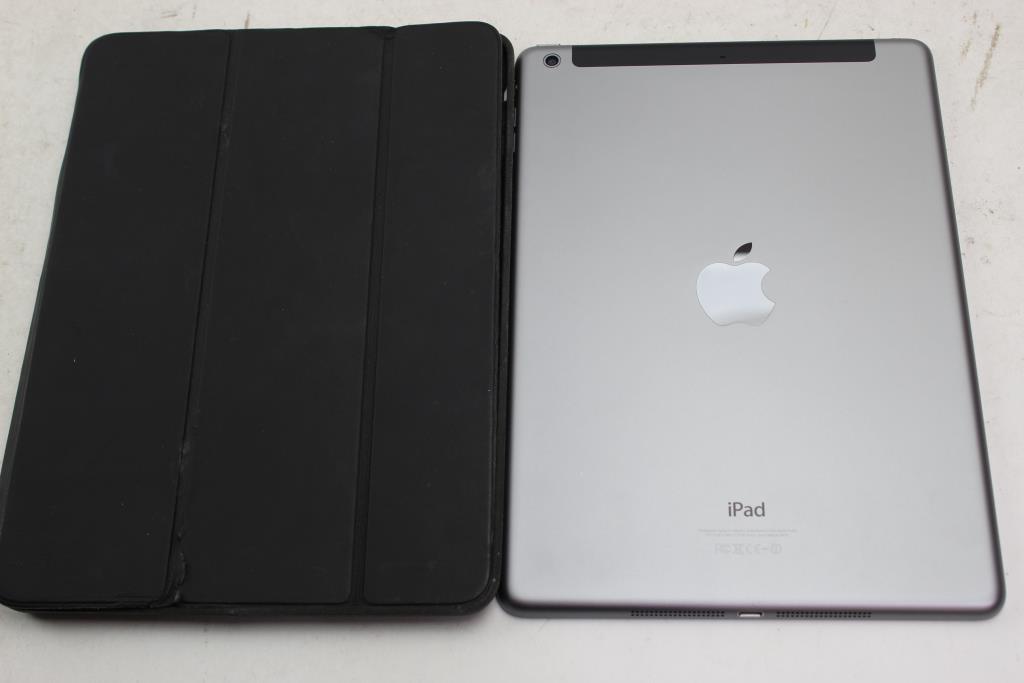 Apple IPad Air 1st Gen, 128GB, AT&T | Property Room