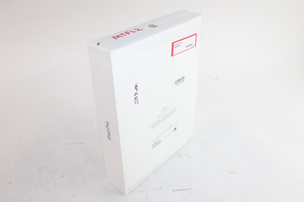 Apple IPad Pro 12.9" 3rd Gen, 256GB | Property Room