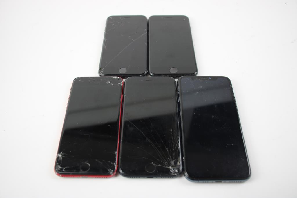 Apple Iphone 13, Apple Iphone Xr, And More, 5+ Pieces | Property Room