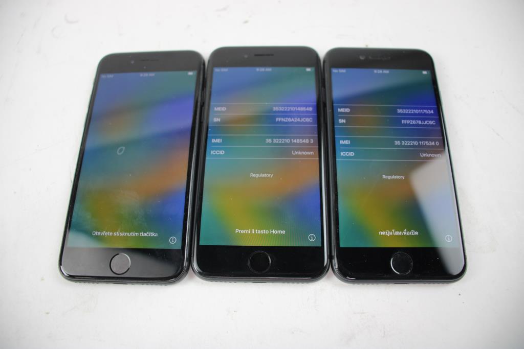 Apple IPhone Lot, 3 Pieces | Property Room