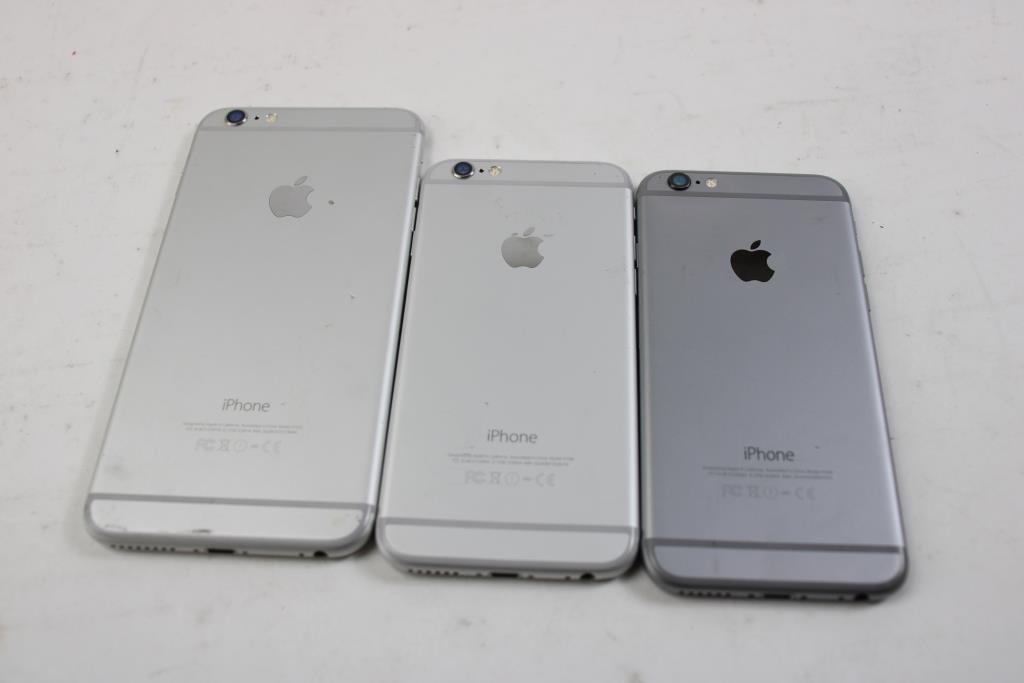 Apple IPhone Lot, 3 Pieces | Property Room