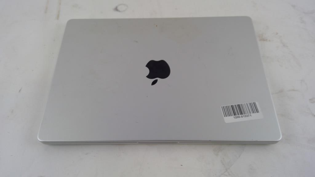 Apple Macbook Pro | Property Room