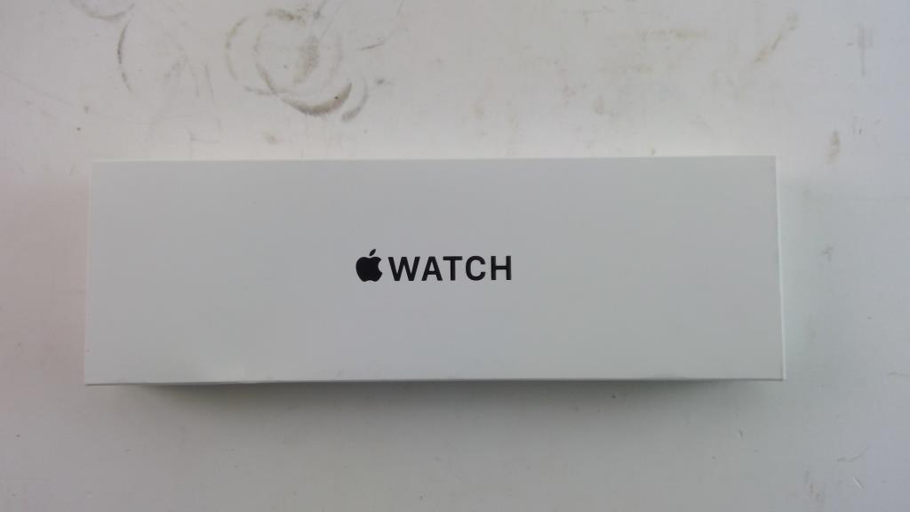 Apple Watch Series SE | Property Room