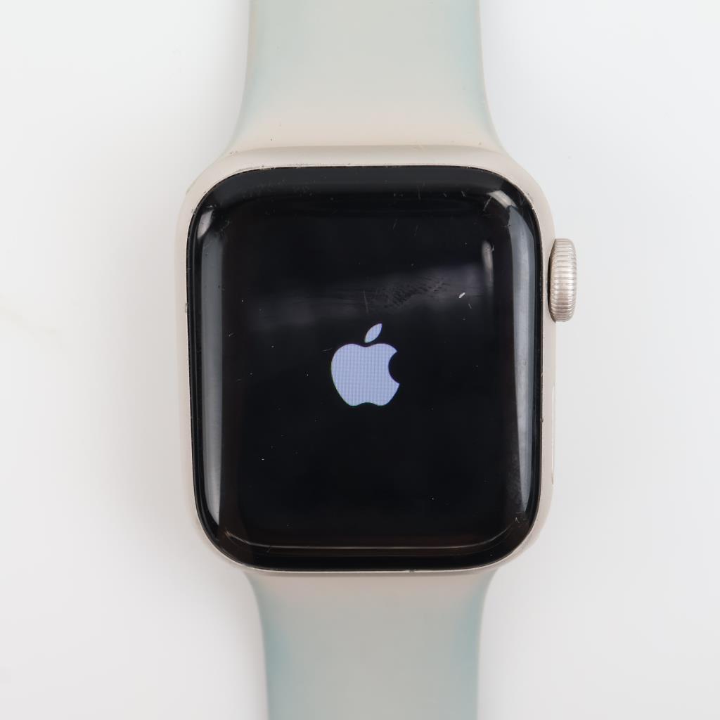 Apple Watch Series SE | Property Room