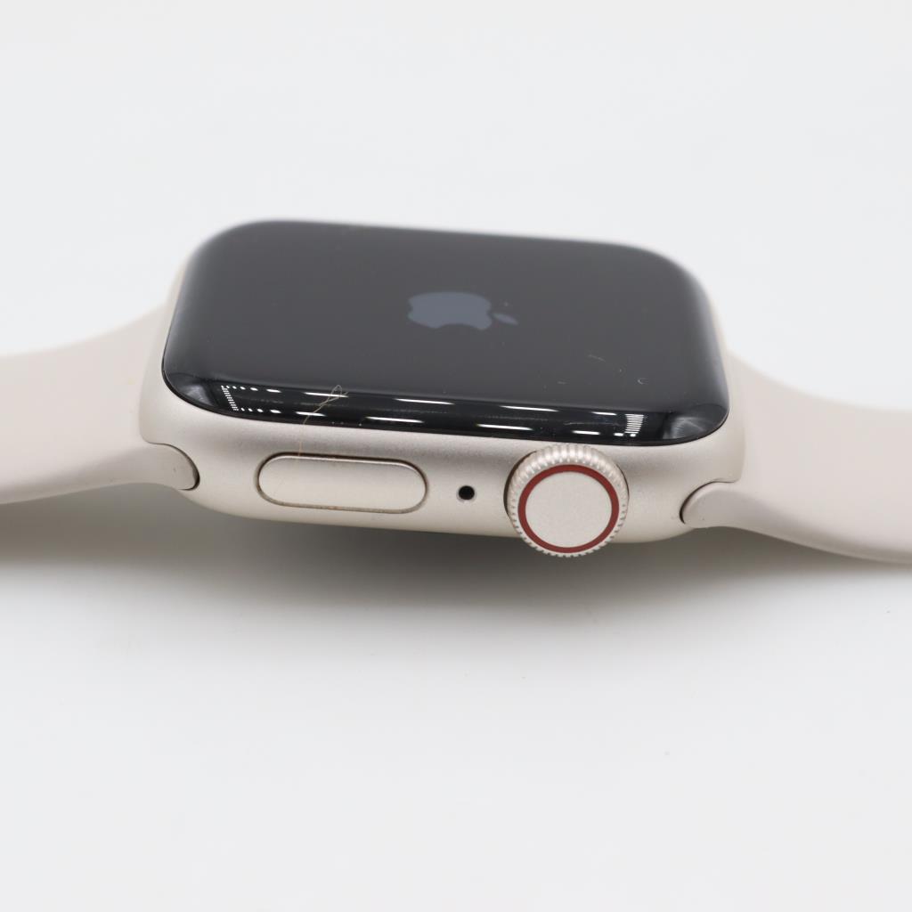 Apple Watch Series SE | Property Room