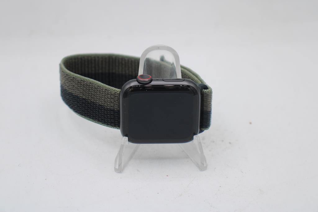 Apple Watch Series SE (GPS), 40mm Aluminum Case, Olive Green Velcro ...