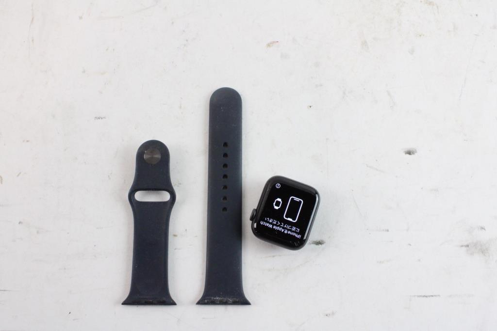Apple Watch Series SE Sold For Parts | Property Room