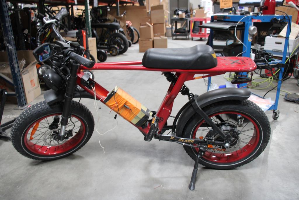 Ariel Rider Fat Tire E-Bike | Property Room