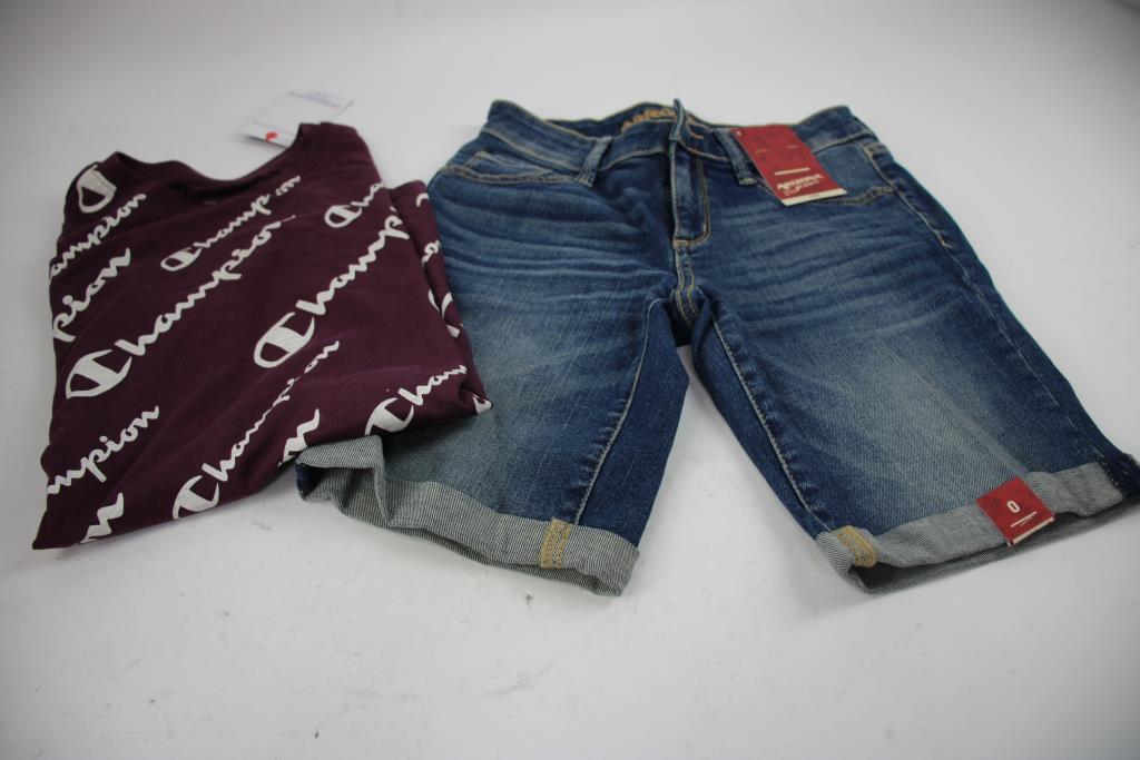 Arizona Jeans Co. And More Clothing Lot, 4 Pieces | Property Room