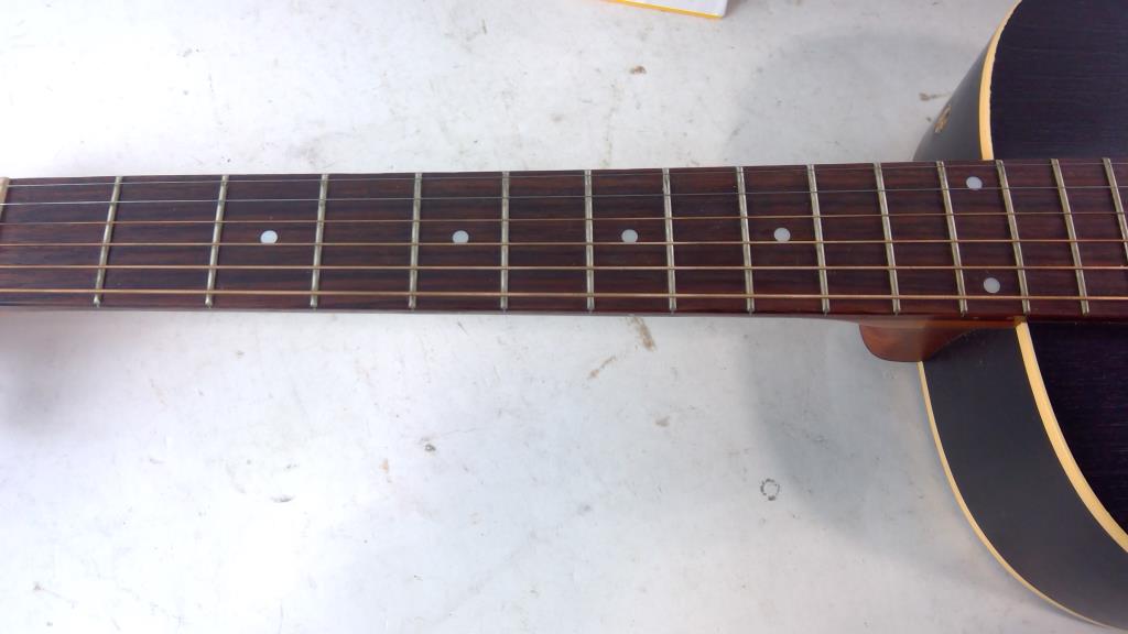 Art & Lutherie Acoustic Guitar | Property Room