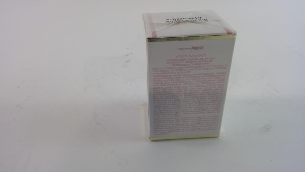 Artistry Flora Chic Fragrance Spray | Property Room