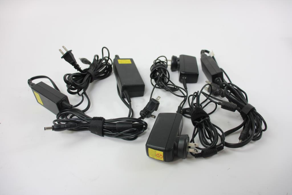Assorted AC Adapters, 5+ Pieces | Property Room
