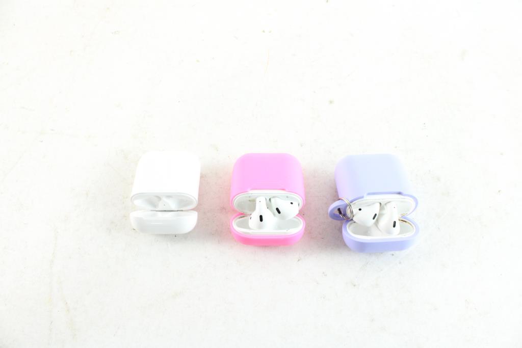 Assorted Apple Airpods & Charging Cases, 3 Pieces | Property Room