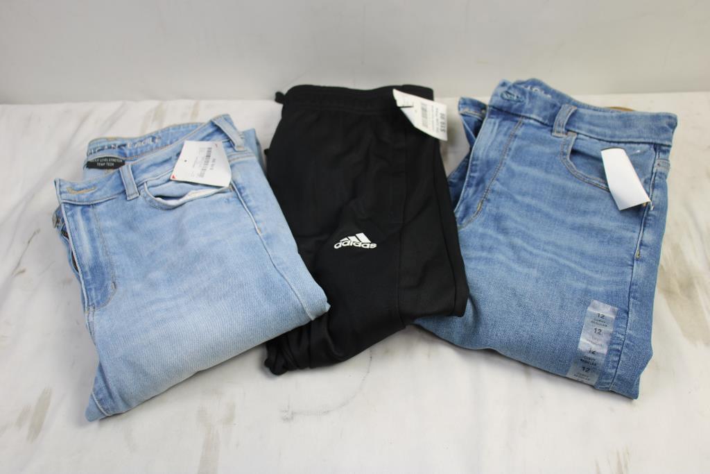 Assorted Clothing Lot, 10 Pieces | Property Room