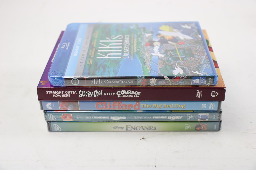 Assorted Dvds/blu-ray Movies, 5 Pieces | Property Room
