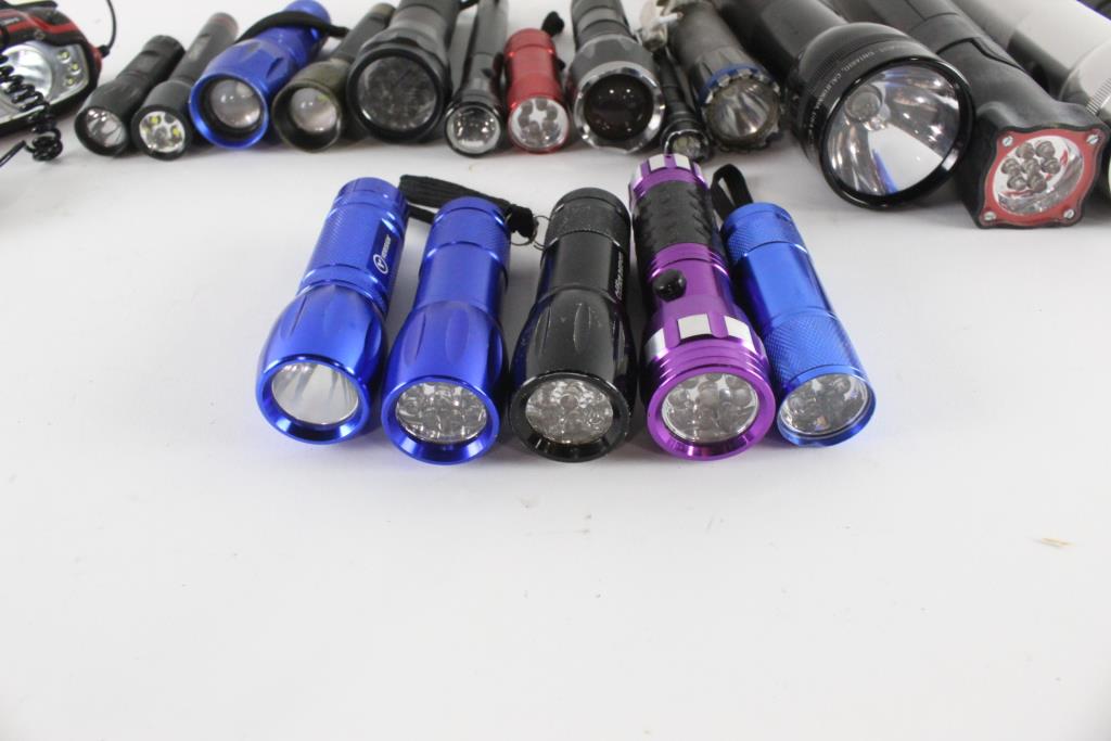 Assorted Flashlights, 10+ Pieces | Property Room