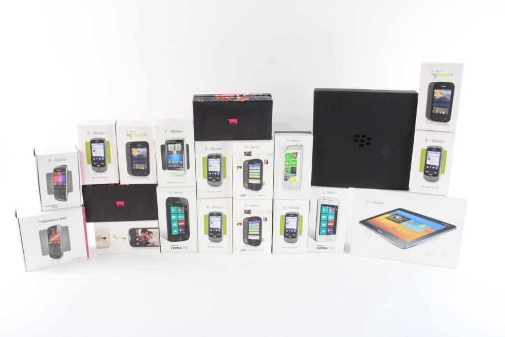 Assorted In Box Cell Phone Lot, 10+ Pieces | Property Room