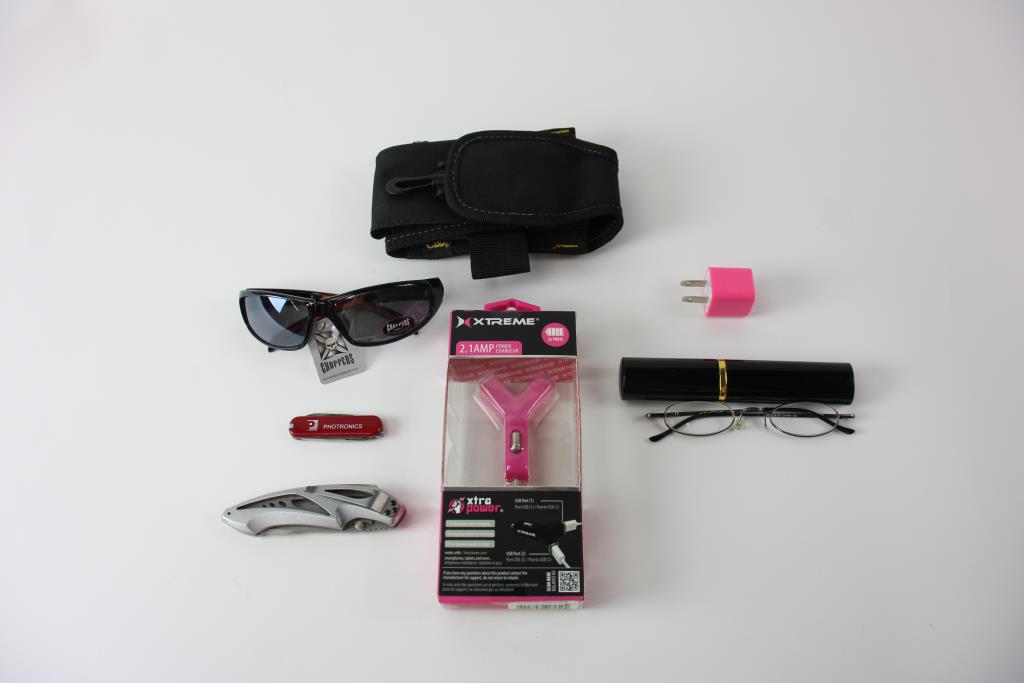 Assorted Items Lot, 7 Pieces | Property Room