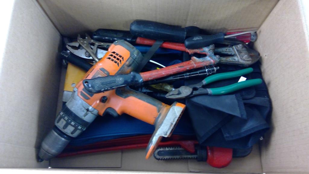Assorted Tool Lot, 15+ Pieces | Property Room