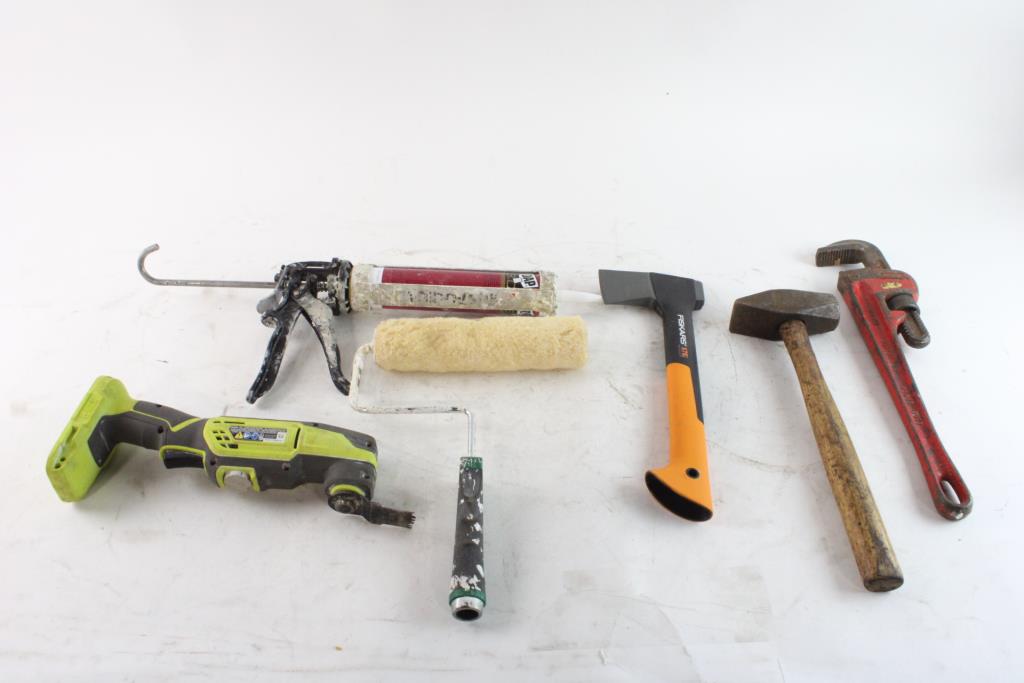 Assorted Tools, 5+ Pieces | Property Room