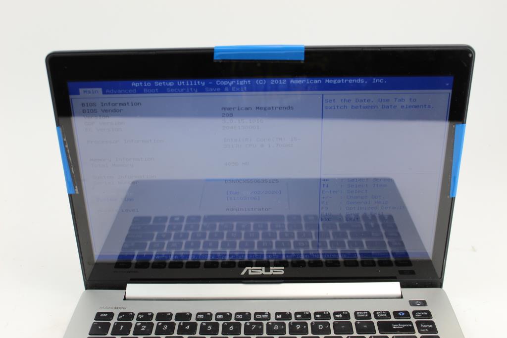 ASUS VivoBook S400 | Property Room