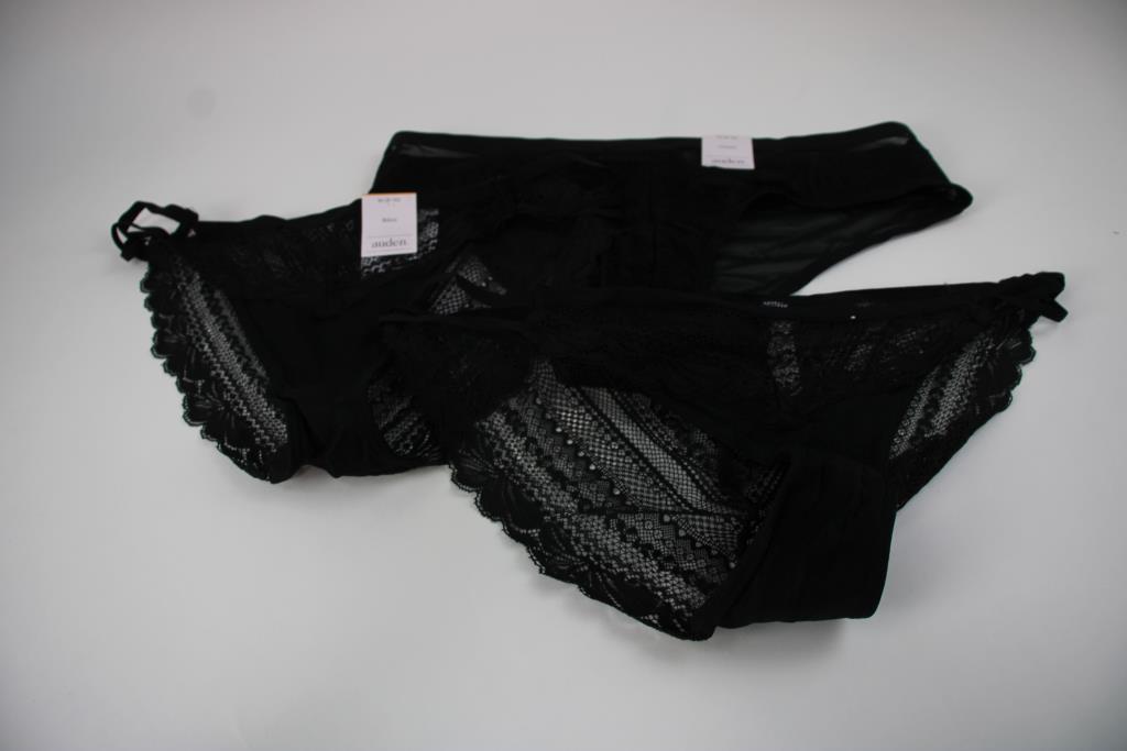 Auden Clothing Lot, 6 Pieces | Property Room
