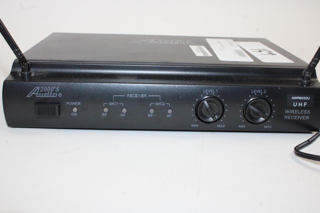 Audio 2000s Wireless Receiver And VocoPro Wireless Microphone System ...