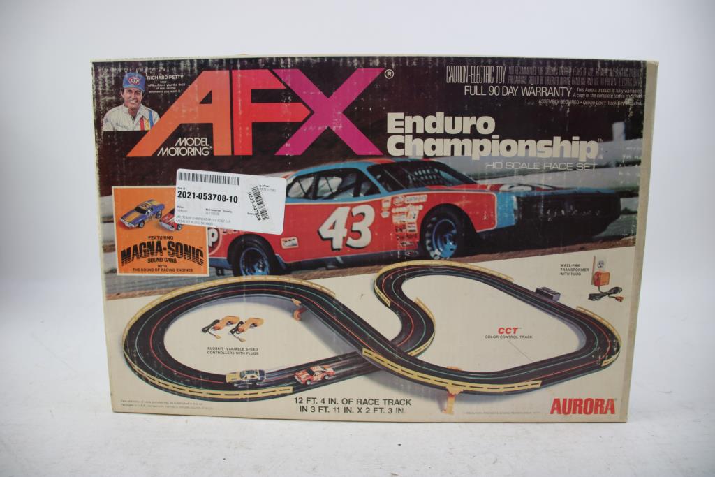 Aurora, AFX, Enduro Championship, Ho Scale Set | Property Room