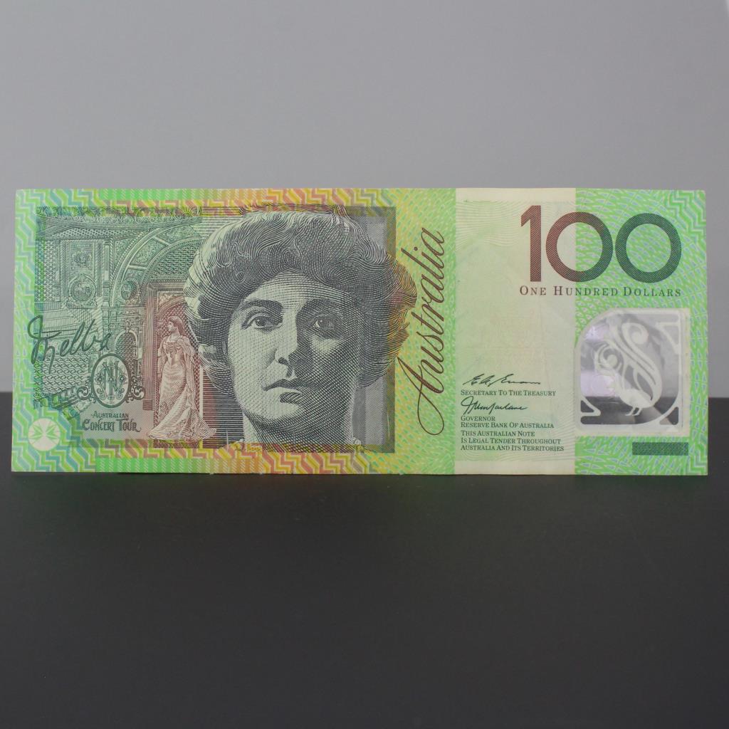 Australian 100 Dollar Bill | Property Room