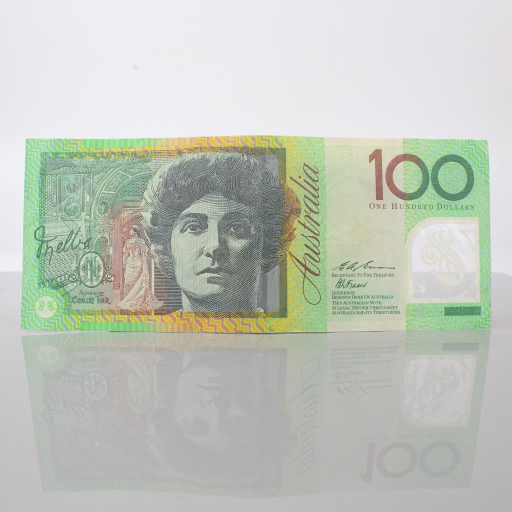 Australian 100 Dollar Bill | Property Room