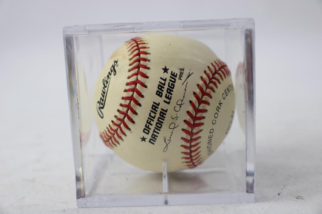 Autographed Baseball No COA | Property Room