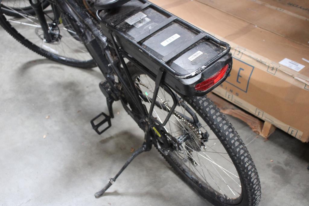 Avalanche Hybrid Bike | Property Room