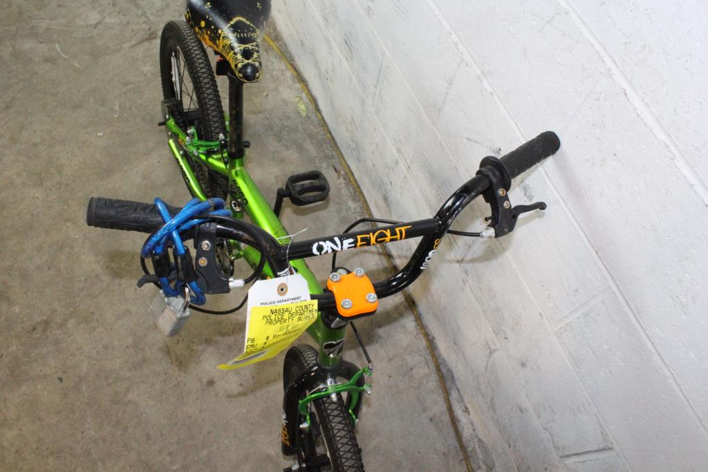 Avigo BMX Bike | Property Room