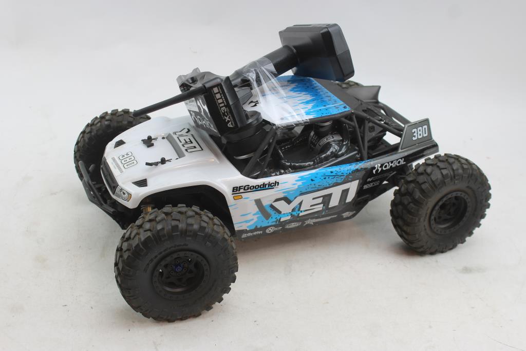 Axial AX-3 Yeti RC Car | Property Room
