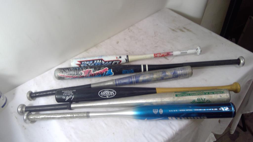 Baseball Bats, 6 Pieces | Property Room