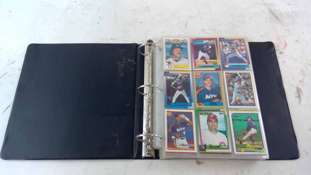 Baseball Trading Card Binder | Property Room
