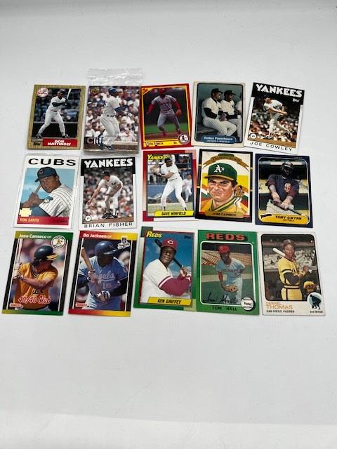 Baseball Trading Card Lot 60+ Trading Cards | Property Room