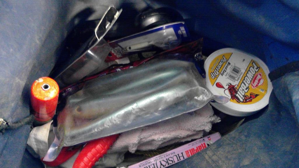 Bass Pro Shop Grappie Rigs And More, 5+ Pieces | Property Room