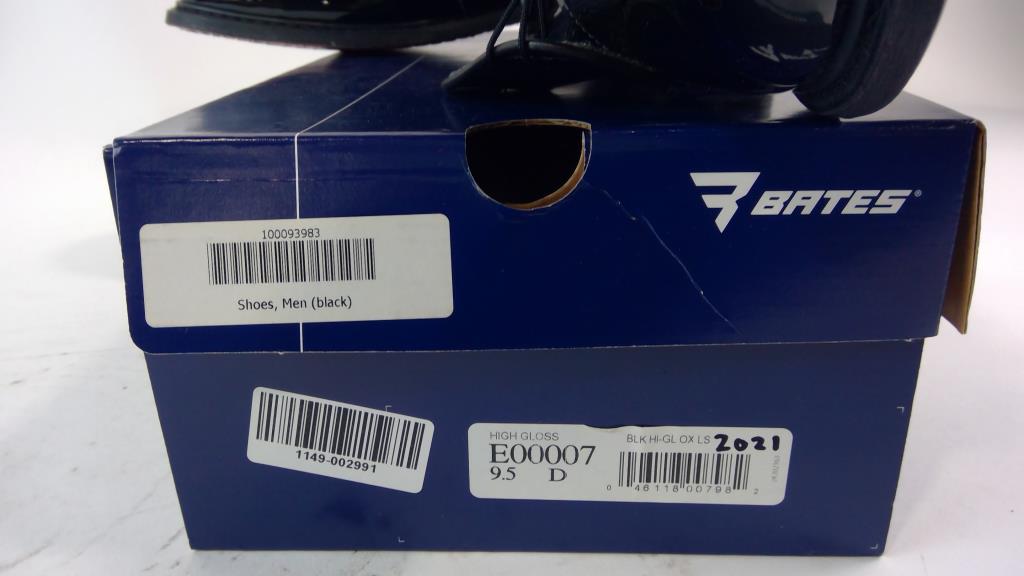 Bates Mens Shoes, Size 9.5D | Property Room