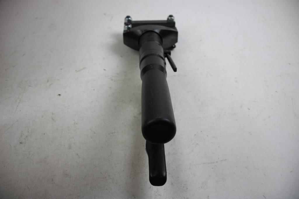 Baudat Hydraulic Flat Belt Cutter Hand Pump | Property Room