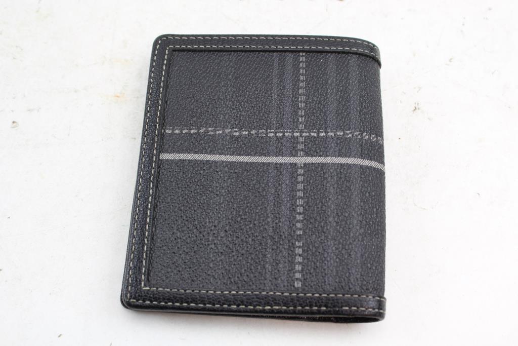 Beanpole Wallet | Property Room